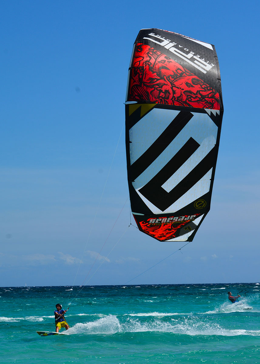 EPIC KITES KITEBOARDING | 5G Renegade 6.5 Kite Action